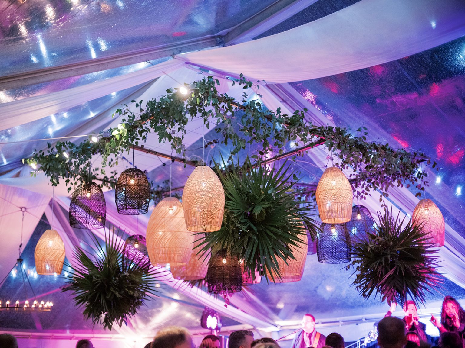 Unique Lighting Ideas That Will Wow Your Guests